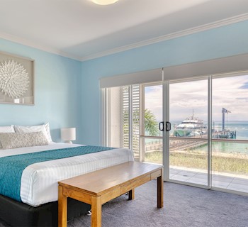 Deep Blue Holiday Apartment 4 | Tangalooma | Moreton Island