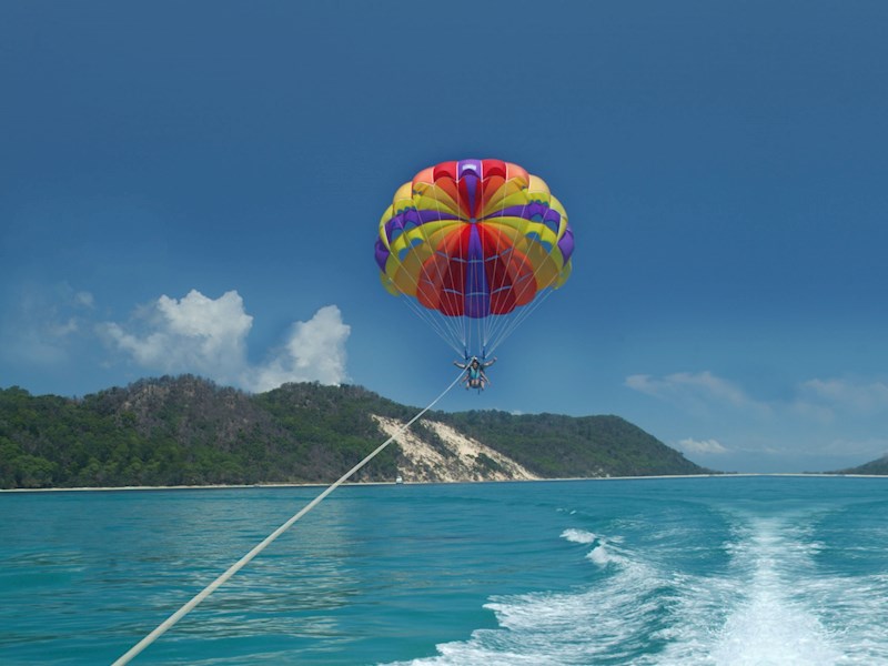 Parasailing | Tangalooma Resort | Moreton Island Activities