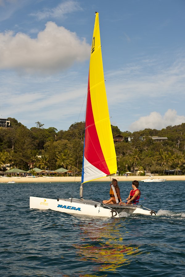 Catamaran Hire & Sailing | Tangalooma Resort Activities